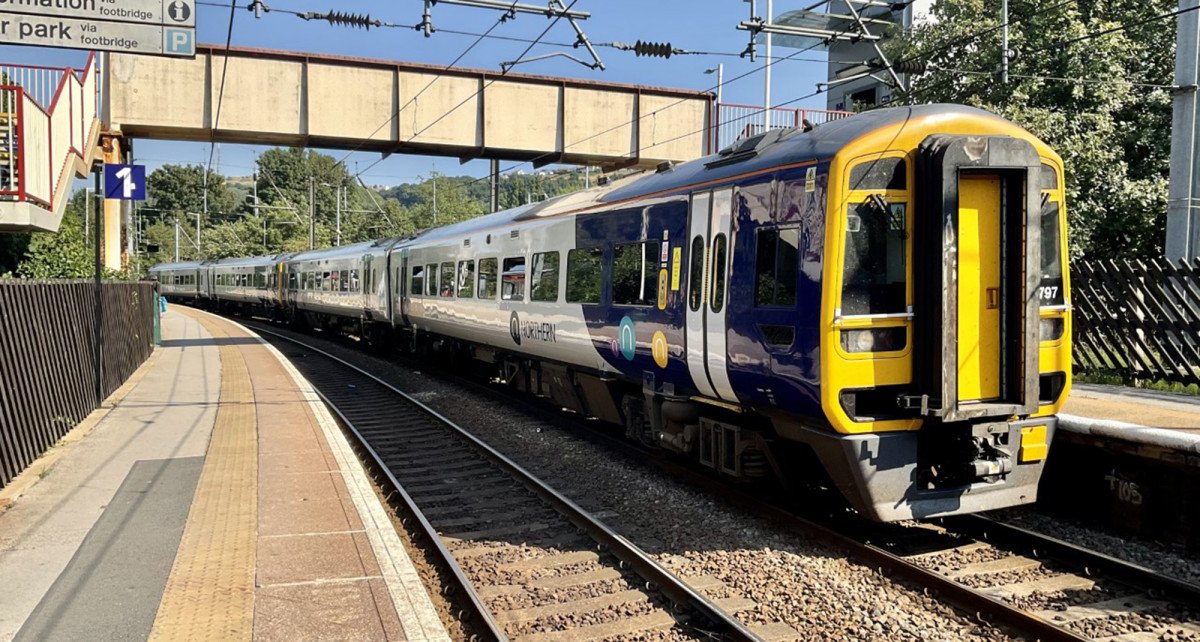 22-11-30 Dales Railcard Holder Winter Offer - The Bentham Line